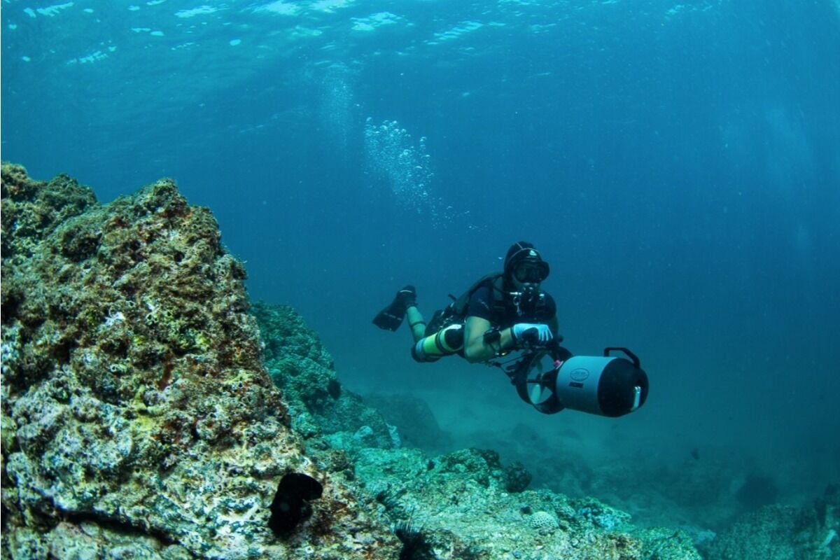 Dive Propulsion Vehicle Diver – diversdownuae